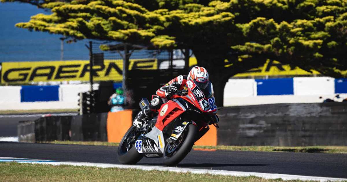 Nur zwei MV Agusta, aber Andrea Giombini (21) überraschte als Vierter ...