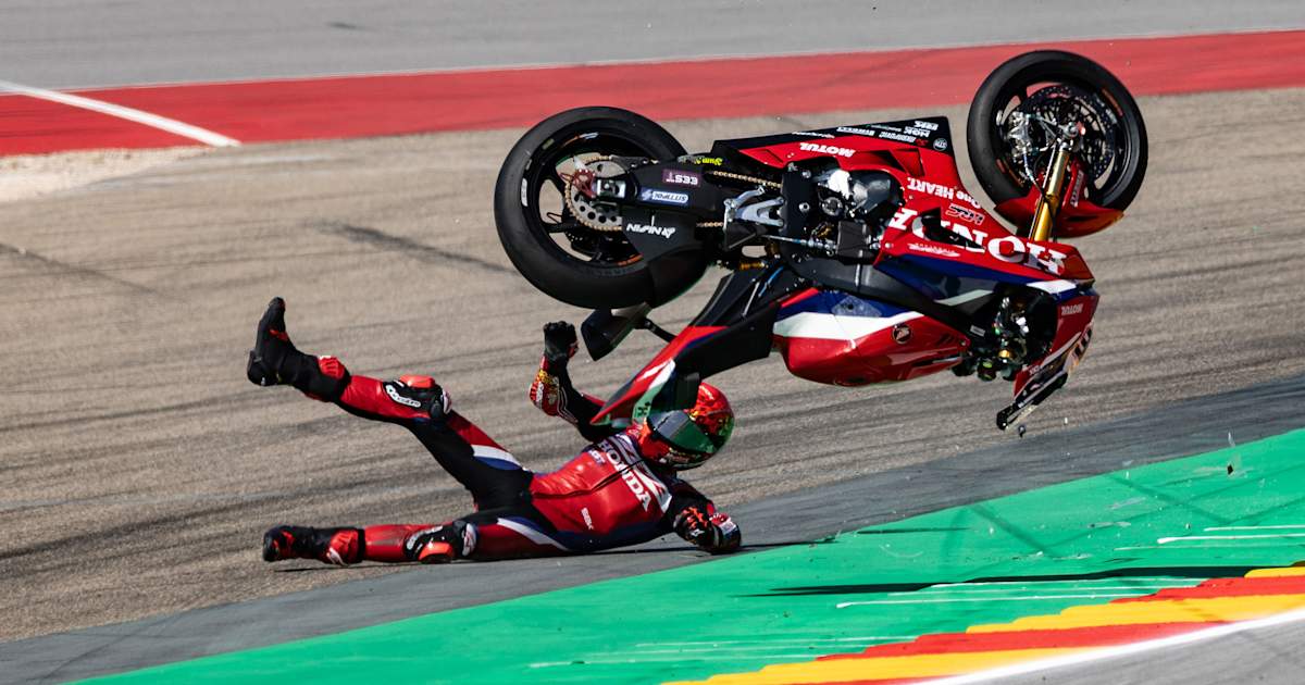 SBK Aragon, FP1: Crash von Jake Dixon – Vorderteil der Honda abgerissen ...