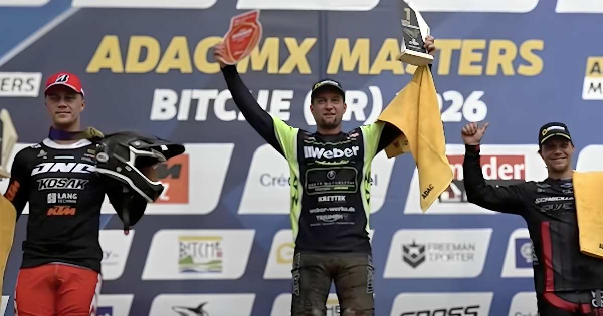 Max Nagl (Triumph) ist Gesamtsieger vor Roan van de Moosdijk in Bitsch ...