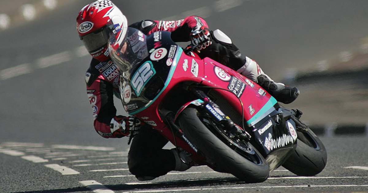 Southern 100: James Cowton stirbt bei Massencrash - Road-Racing ...