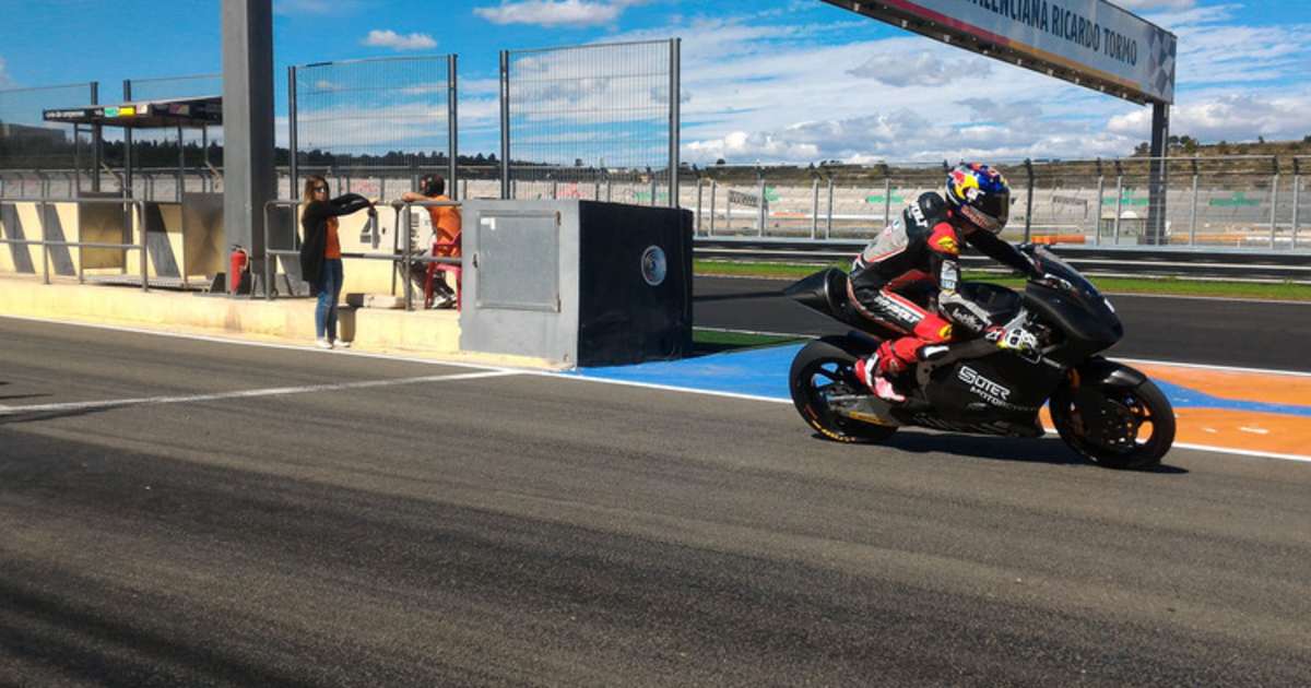 Nach dem Valencia-Test: Intact-Team 2017 auf Suter? - Moto2 - SPEEDWEEK.com