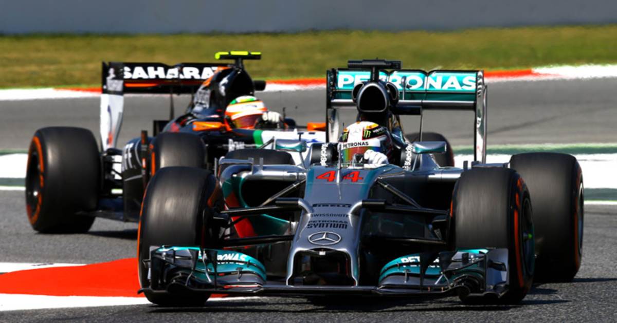 Formel-1-Training: Mercedes in einer eigenen Welt - Formel 1 ...