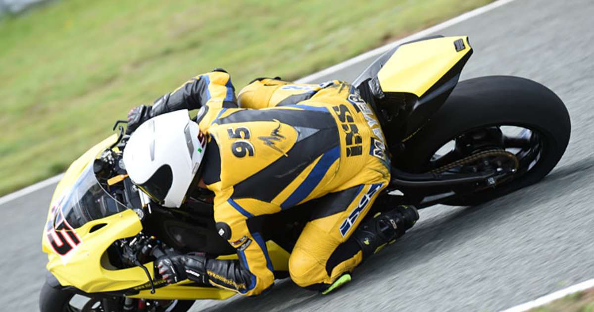 Julian Mayer (Kawasaki) eilt von Sieg zu Sieg - Rundstrecke - SPEEDWEEK.com