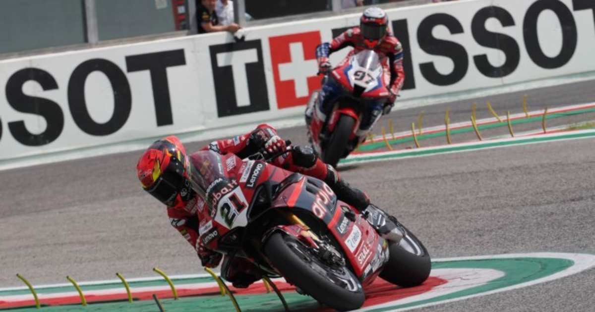 Michael Rinaldi (Ducati): Bestzeit mit altem Reifen - Superbike WM ...