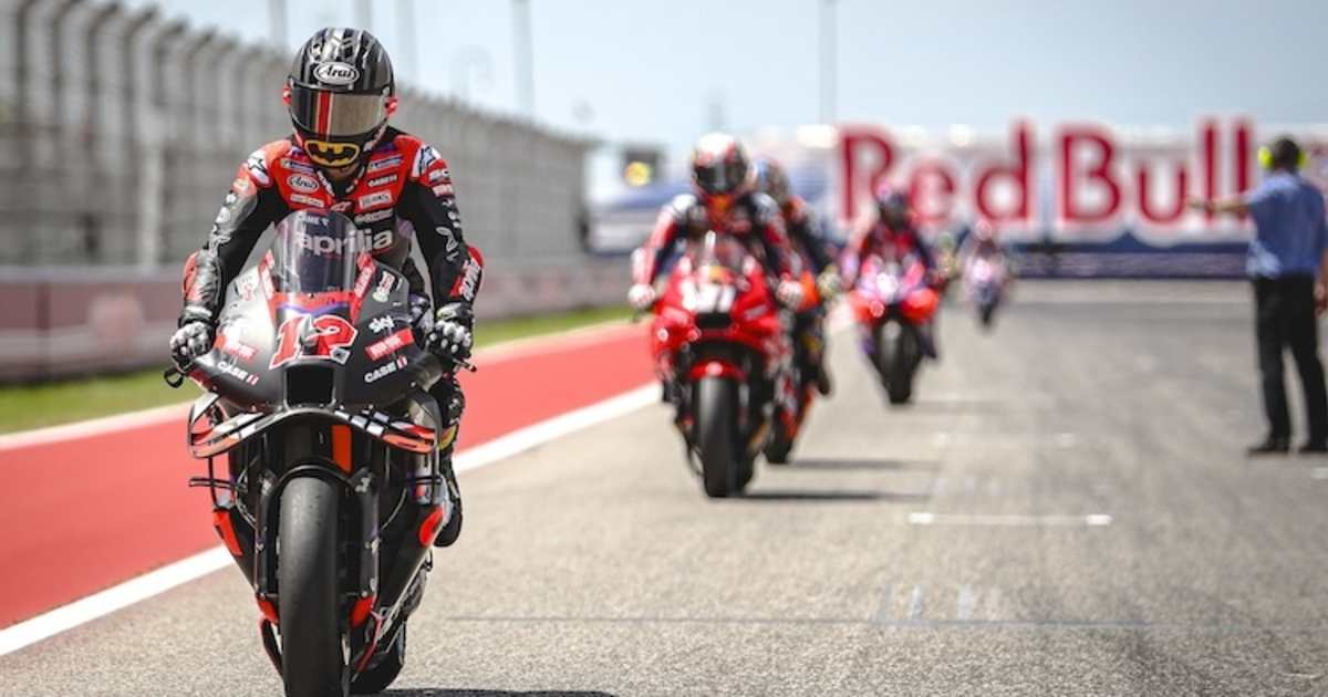 Warm-up: Alle Piloten auf der Strecke – Viñales vorn - MotoGP ...