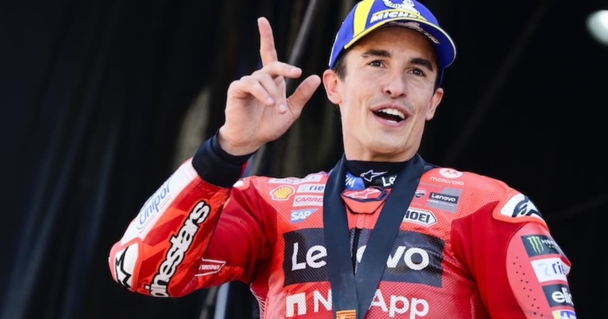 Marc Marquez (Ducati) zu Acosta-Check nach dem Start - MotoGP ...