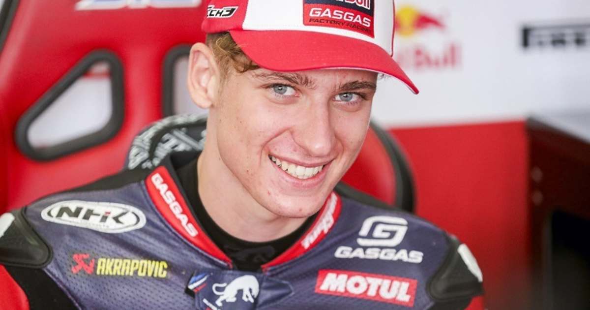 Moto3: Roulstone fährt auch 2025 für Red Bull GASGAS - Moto3 ...