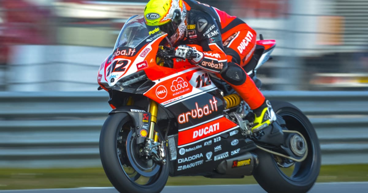 Javier Fores (Ducati) bekam Lehrstunde von Davies - Superbike WM ...
