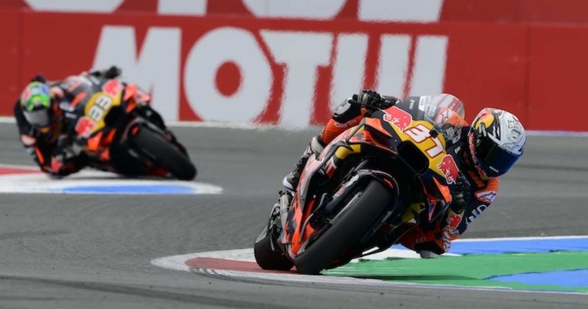 KTM-Pilot Acosta (3.) kämpft gegen sein Naturell - MotoGP - SPEEDWEEK.com